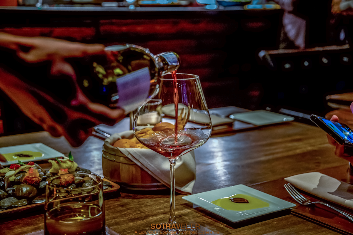 Medici Kitchen & Bar Hotel Muse กับรสชาติสุดเจ๋งของเชฟ บาร์ธ ซีวินสกี้ ...