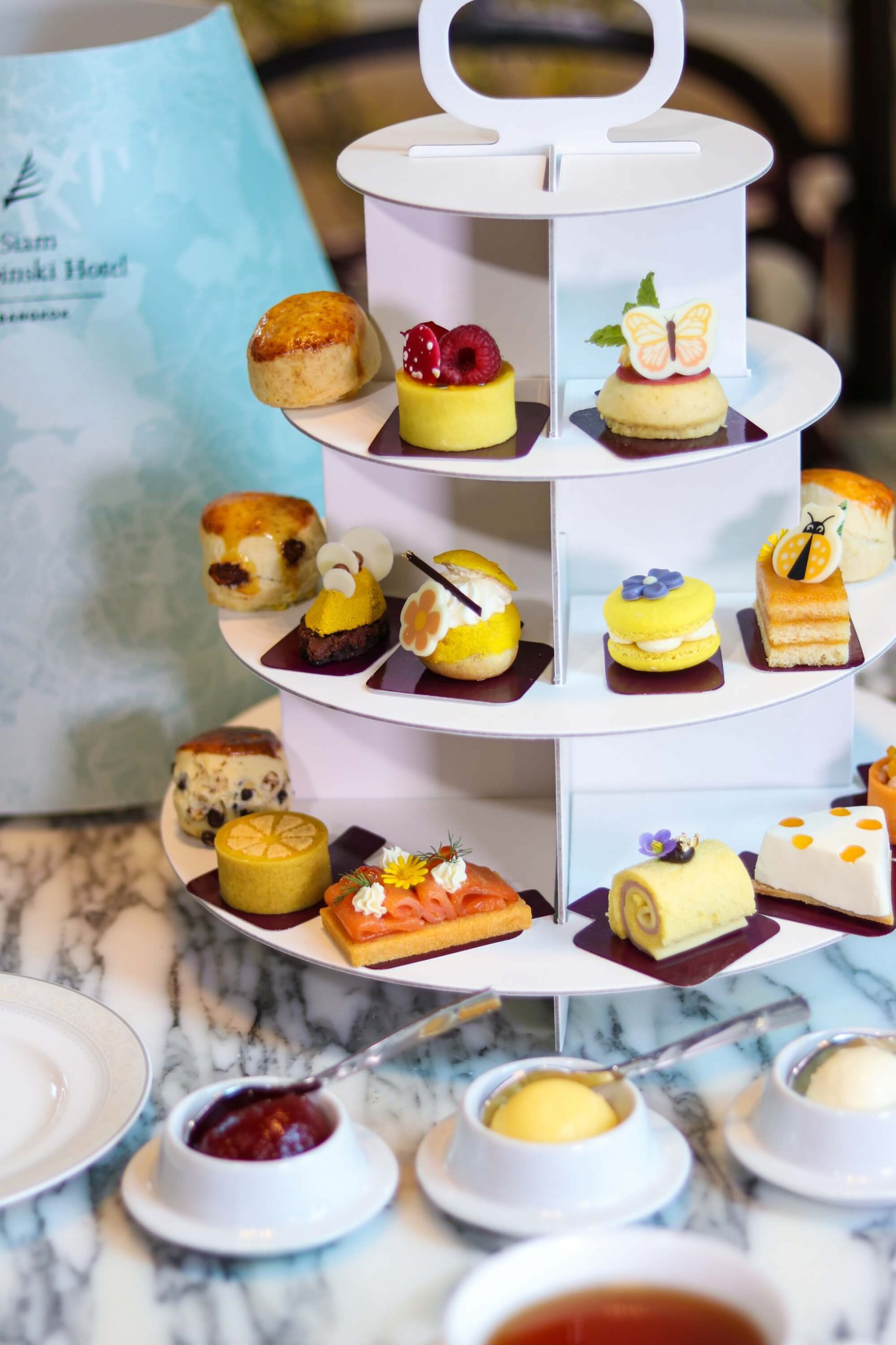 Afternoon Tea at Kempinski - Summer Edition จิบน้ำชายามบ่าย เคล้าเสียง ...
