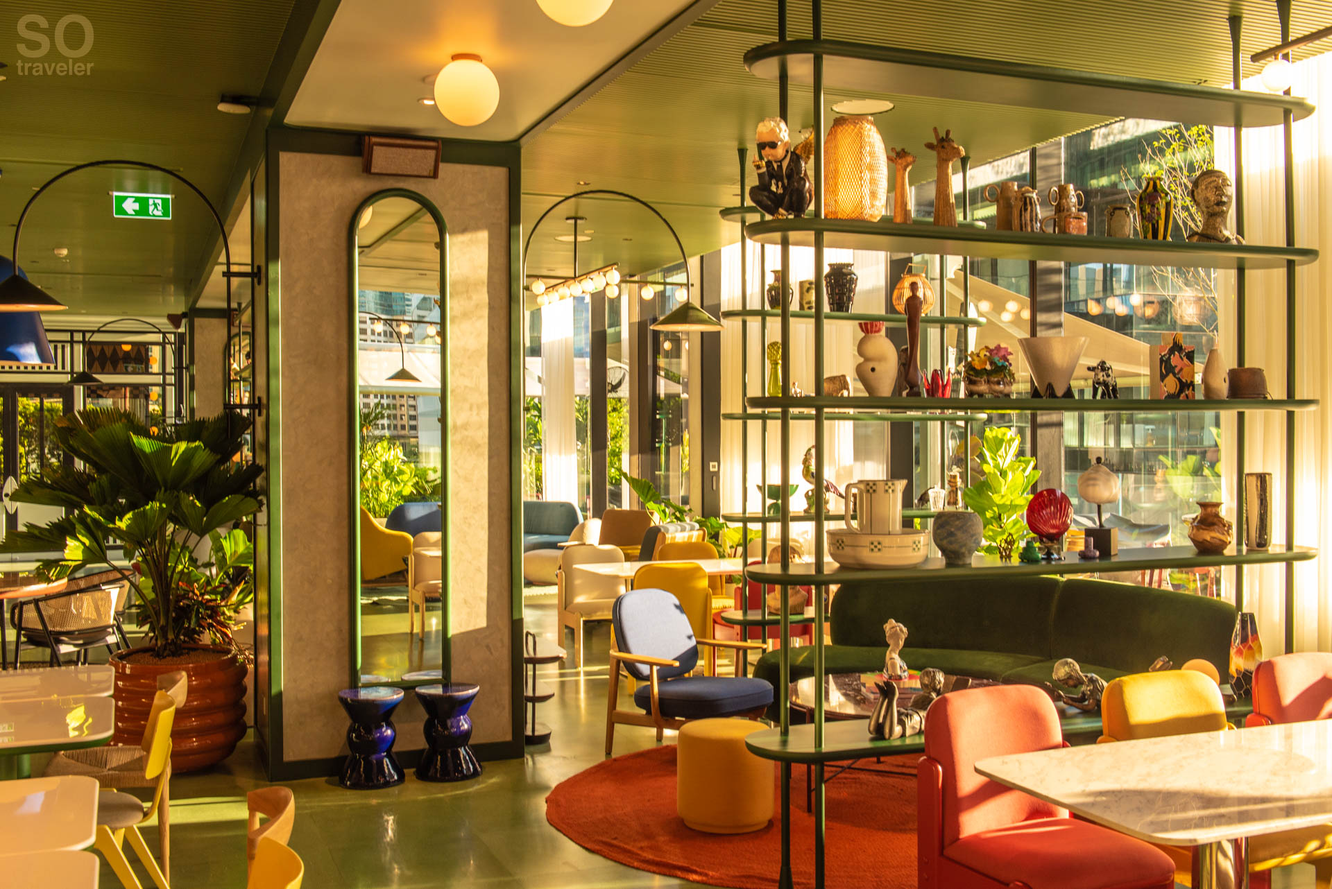 The Standard Bangkok Mahanakhon – ที่พักดีไซน์จัดจ้านใจกลางมหานคร