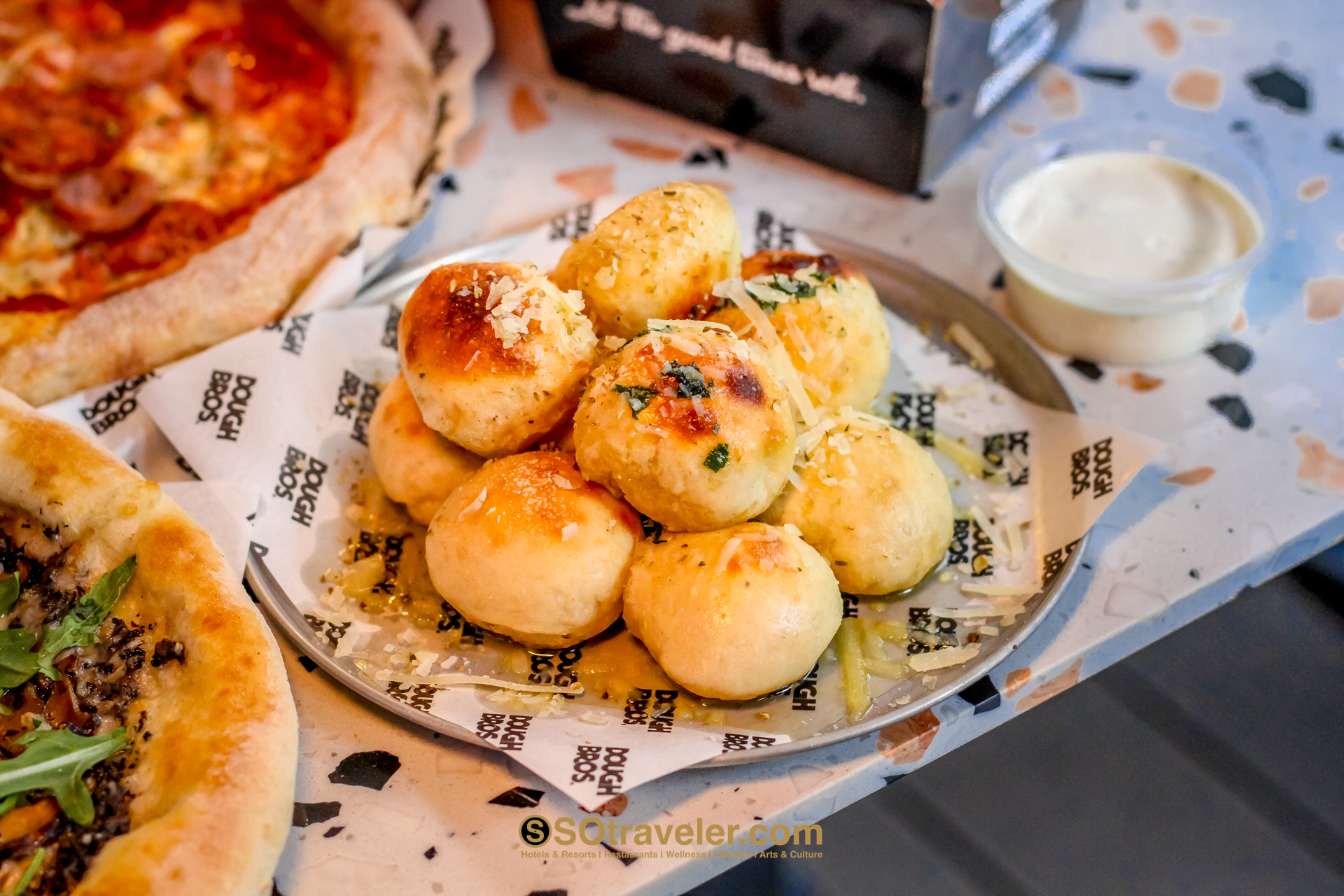 DOUGH BROS. Pizza & Doughnuts at Gaysorn Amarin | SOtraveler.com