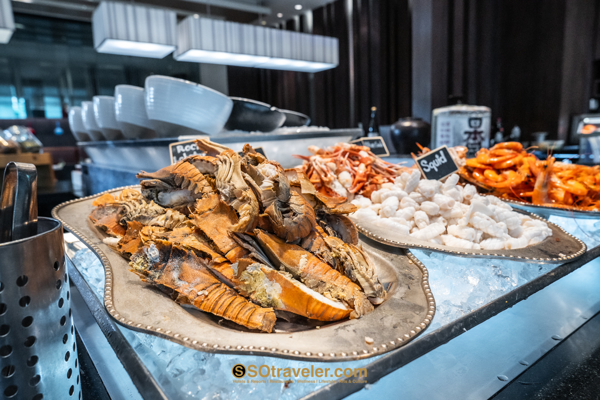 รีวิว Sunday Roast Brunch at Pullman King Power Bangkok | SOtraveler.com