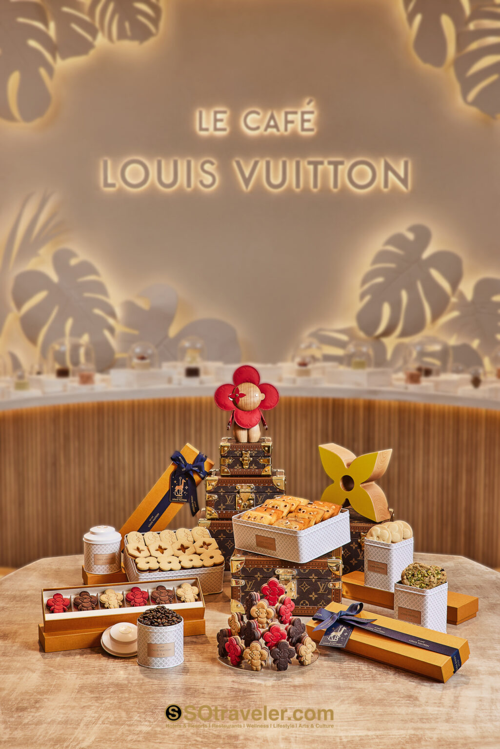 Le Café Louis Vuitton: Let's Celebrate the Festive Season with Elegance ...