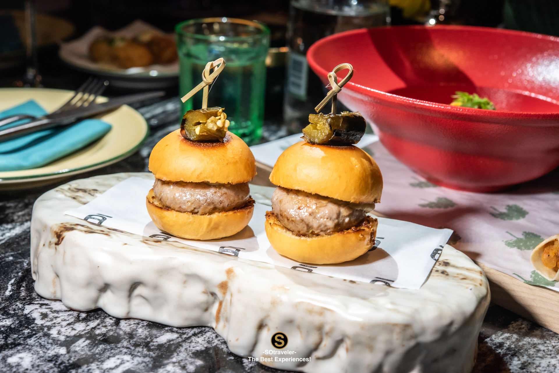Sazón Bali x Bar.Yard บนรูฟท็อปใจกลางกรุงเทพฯ | SOtraveler.com